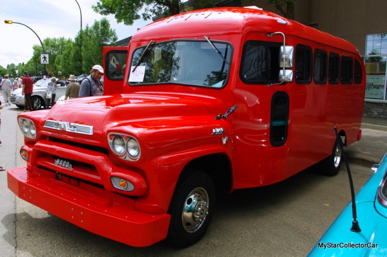 SEPTEMBER 2016: A RE-PURPOSED 1959 GMC SCHOOL BUS IS A BIG CROWD ...