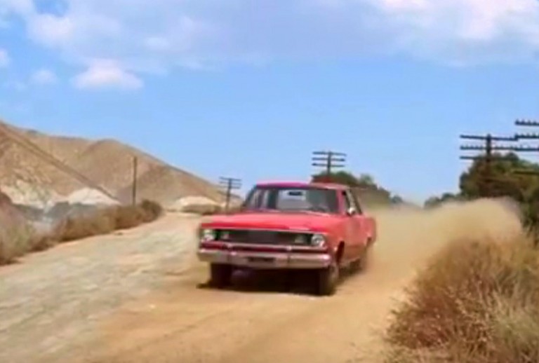 DUEL: A PLYMOUTH VALIANT VS PETERBILT 1971 TV MOVIE MISMATCH ...