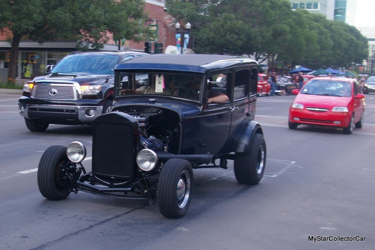 THE CLASSIC HOT ROD— ETERNAL REBEL MACHINE | MyStarCollectorCar