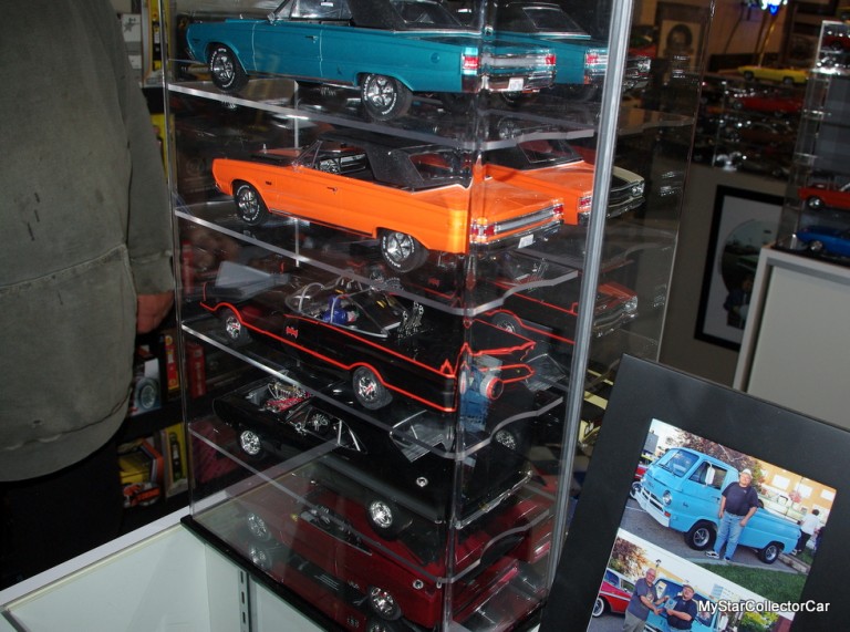 A LIFETIME CAR GUY BUILDS HIS OWN SCALE MODEL TRIBUTE TO THE PAST ...