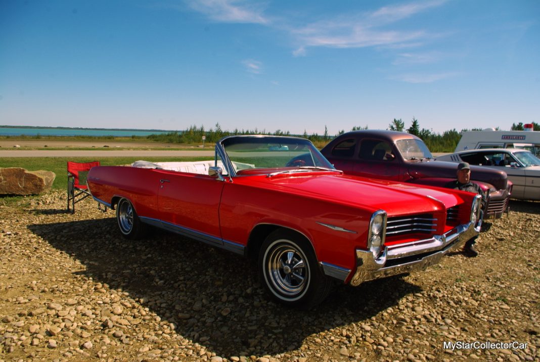 MARCH 2022: A 1964 PONTIAC CONVERTIBLE GETS A FULL MAKEOVER AND ...