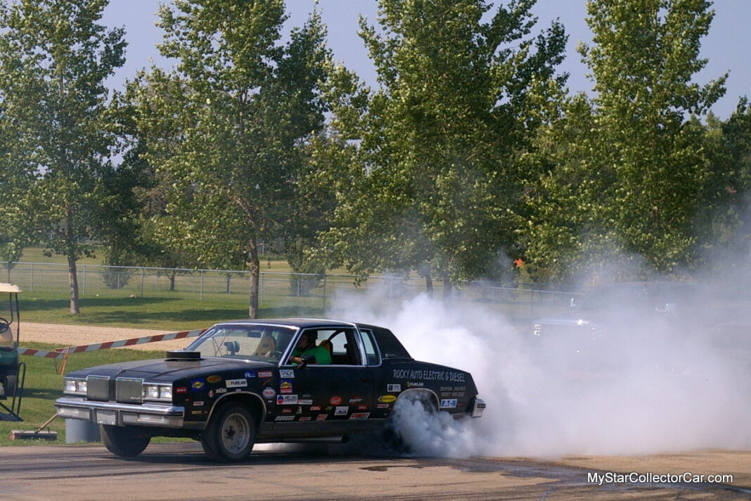 WHAT HAPPENS WHEN YOU DO A BURNOUT? | MyStarCollectorCar