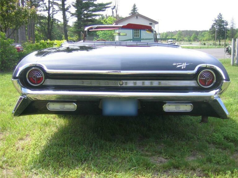 WHY THE 1961 OLDSMOBILE WAS A SUPER 88 | MyStarCollectorCar