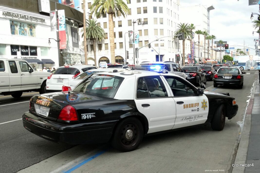 2011 CROWN VICTORIA POLICE CARS STILL IN ACTIVE SERVICE WITH THIS ...